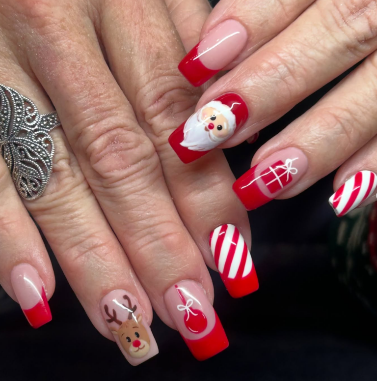 Latest Trends In Christmas Nails - Glossnglitters